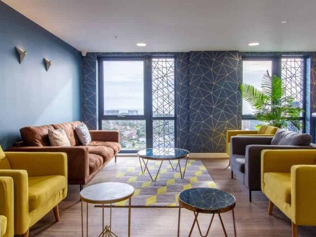 Platinum Studio High Floors