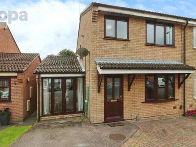 Platters Close, Ipswich, 4 Bedroom Semi detached