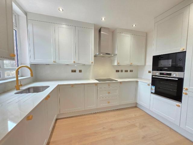 Platts Lane, Hampseatd NW3, 3 bed flat to rent, £3,500 pcm | PrimeLocation
