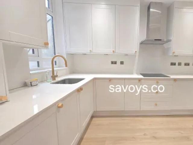 Platt's Lane, London, NW3 7NR, United Kingdom | 3 bed apartment for rent #167617139 | Rentberry