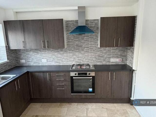 Platts Road, Enfield, 3 Bedroom Terraced