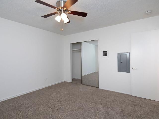 Playa Apartments 2 Bedroom Apartment for Rent at 5041 Santa Monica Ave, San Diego, CA 92107 Ocean Beach