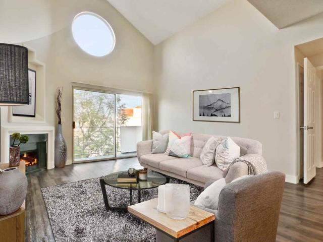 Playa Summit 2 Bedroom Apartment for Rent at 7077 Alvern St, Los Angeles, CA 90045 Westchester Playa Del Rey