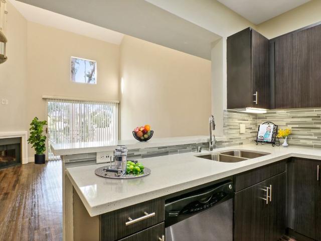 Playa Summit 2 Bedroom Apartment for Rent at 7077 Alvern St, Los Angeles, CA 90045 Westchester Playa Del Rey