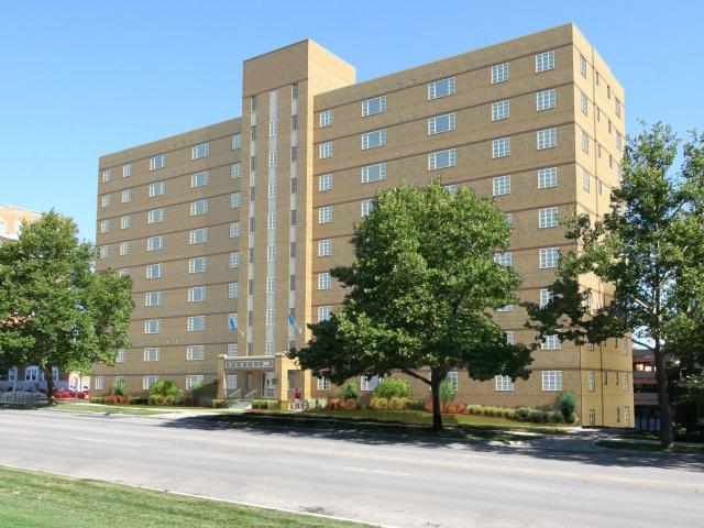 Plaza 209 Apartments