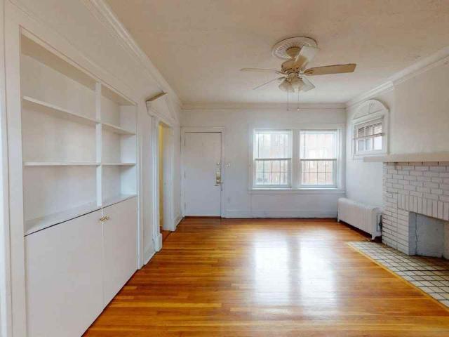 Plaza 2 Bedroom Apartment for Rent at 12483 Cedar Road, Cleveland Heights, OH 44106 Cleveland Heights