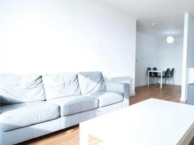 Plaza Boulevard, Liverpool, L8 5RB, United Kingdom | 3 bed apartment for rent #135137319 | Rentberry