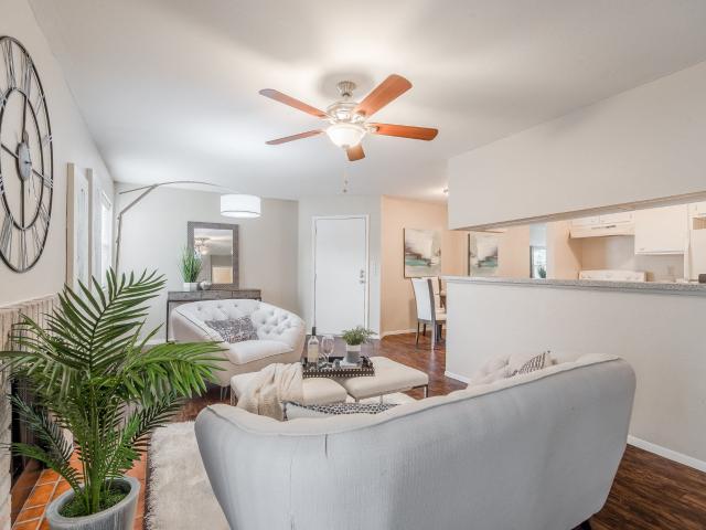 Plaza DeVille Cottonwood