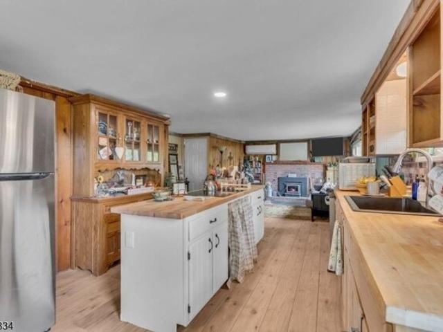 Plaza Dr, Hampton, Home For Sale