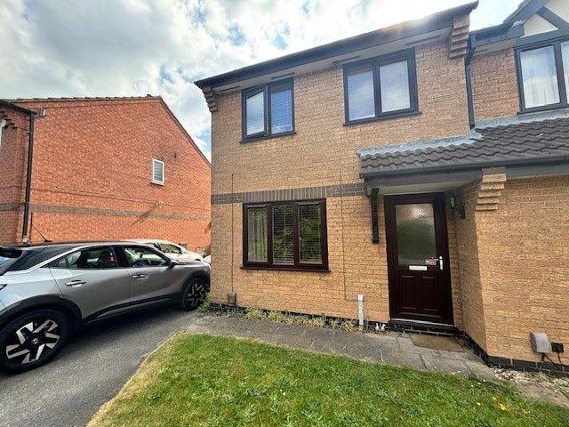 Plaza Gardens, Nottingham NG6, 3 bed semi detached house to rent, £950 pcm | PrimeLocation