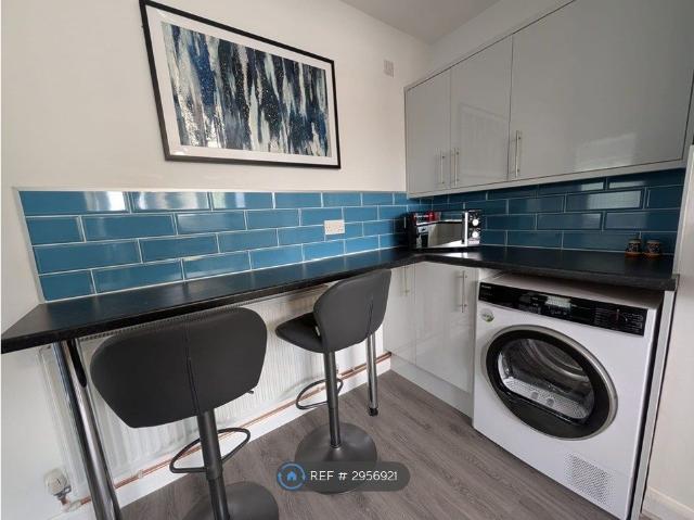 Plackett Way, Slough SL1, Room to rent, £1,250 pcm | PrimeLocation