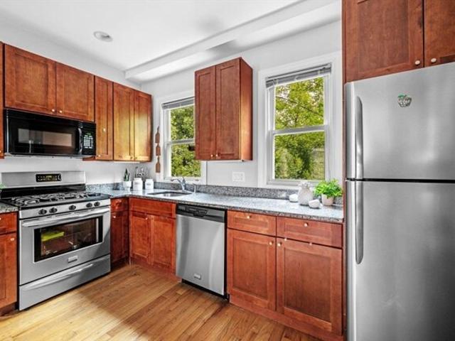 Plainfield St Apt,boston, Condo For Sale