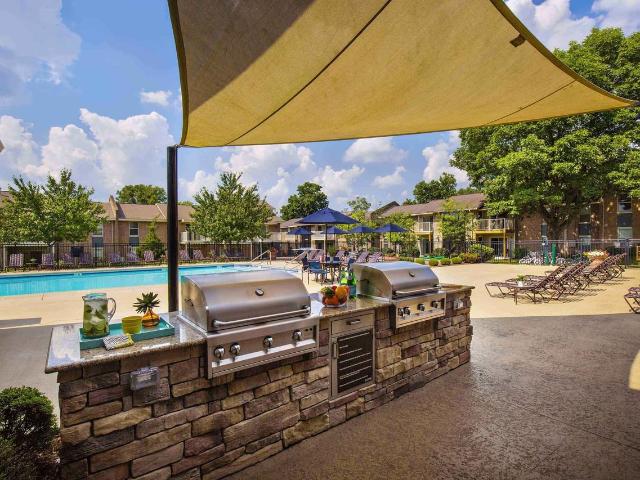 Plainview Apartments 2 Bedroom Apartment for Rent at 1000 Stone Spring Way, Louisville, KY 40223
