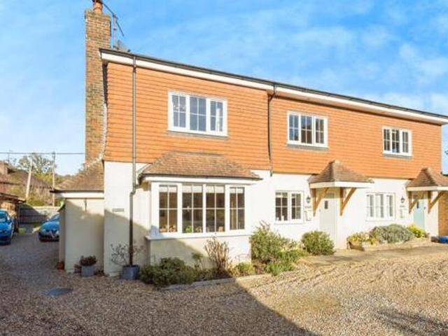 Plaistow Road, Loxwood, 2 Bedroom End