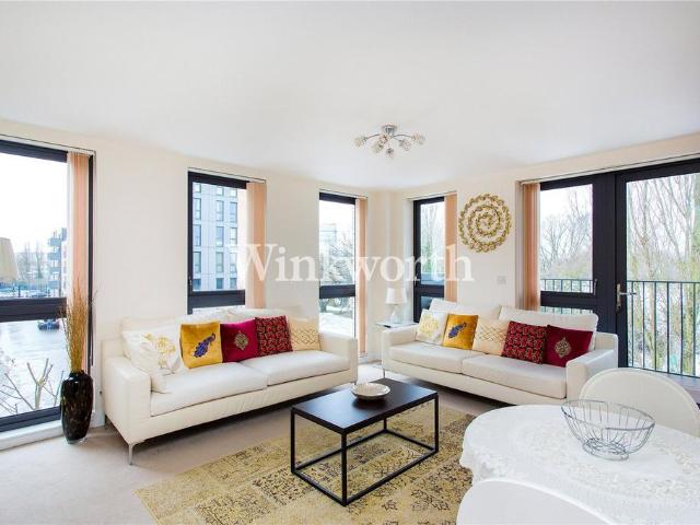 Plamer Court, Colindale NW9 2 bed apartment to rent £2,200 pcm £508 pw