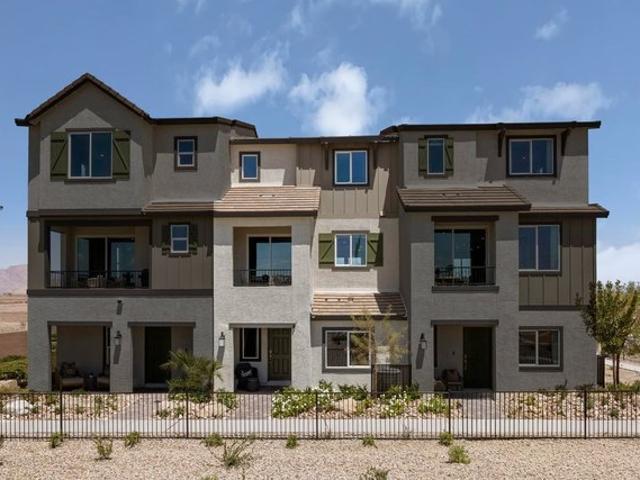 Plan 1694 Interior Unit Modeled Avenues at Meriden Community