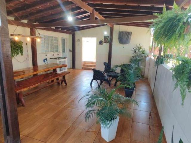PLANALTINA DE GOIÁS 3 QUARTOS CASA DE APOIO PISCINA AQUECIDA ÁREA ÚTIL 450m² ESCRITURADA/REGISTRADA