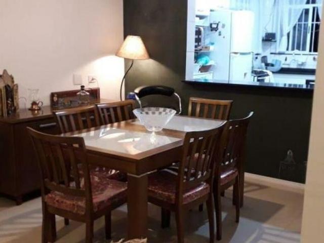 Planalto Paulista, Casa Residencial de 380m² com 4 suítes, 2 vagas