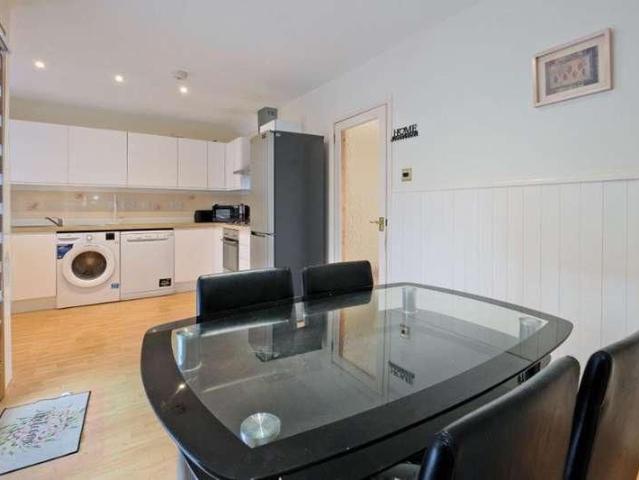 Plane Tree Road, Cornhill, AB16