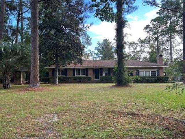 Plantation Ln