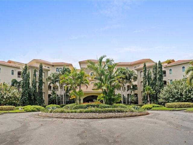 Plantation Vlg, Dorado, Condo For Sale