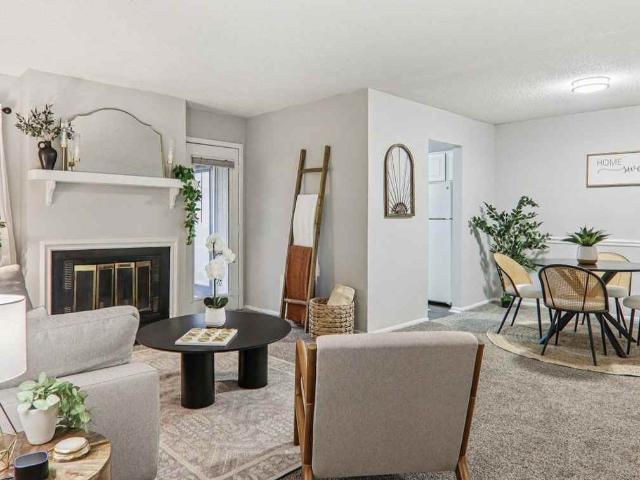 Plantations at Haywood 1 Bedroom Apartment for Rent at 135 Haywood Crossing Rd, Greenville, SC 29607