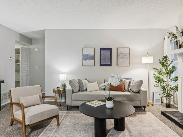 Plantations at Haywood 2 Bedroom Apartment for Rent at 135 Haywood Crossing Rd, Greenville, SC 29607