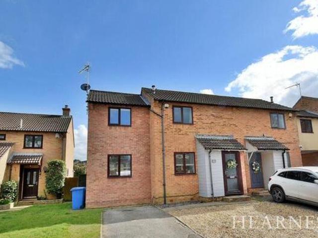 Plantagenet Crescent, Bournemouth, 4 Bedroom End