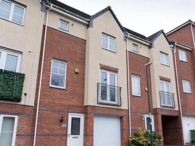 Plantin Road, Sherwood, 3 Bedroom Town