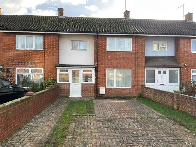 Plash Drive, Stevenage, Hertfordshire 3 bed terraced house to rent £1,850 pcm £427 pw