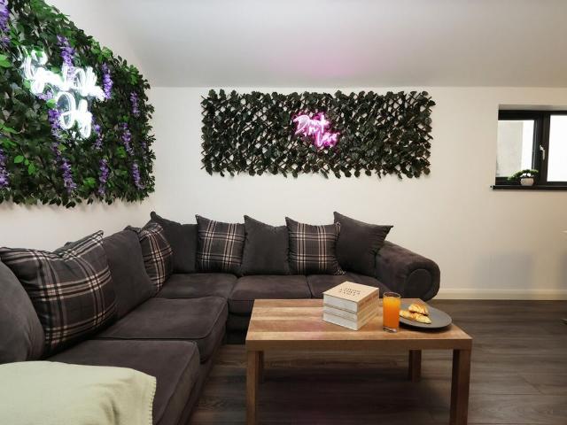 Plasnewydd CF24, 1 bed flat to rent, £2,236 pcm | PrimeLocation
