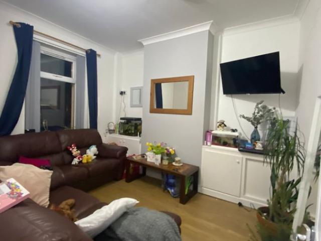 Plasnewydd Road, Cardiff CF24, 2 bed shared accommodation to rent, £450 pcm | PrimeLocation