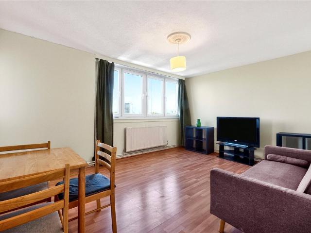 Pleydell Estate, Radnor Street, London EC1V, 2 bed flat to rent, £2,350 pcm | PrimeLocation