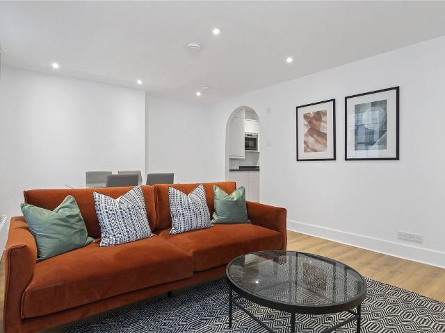 Pleydell House, 3 Pleydell Street, London EC4Y, 1 bed flat to rent, £2,708 pcm | PrimeLocation