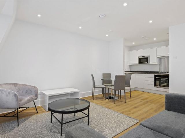 Pleydell House, 3 Pleydell Street, London EC4Y, 2 bed flat to rent, £3,467 pcm | PrimeLocation