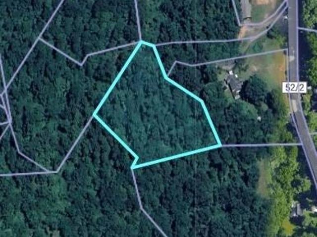 Pleasant Valley Dr, Huntington, WV 25701