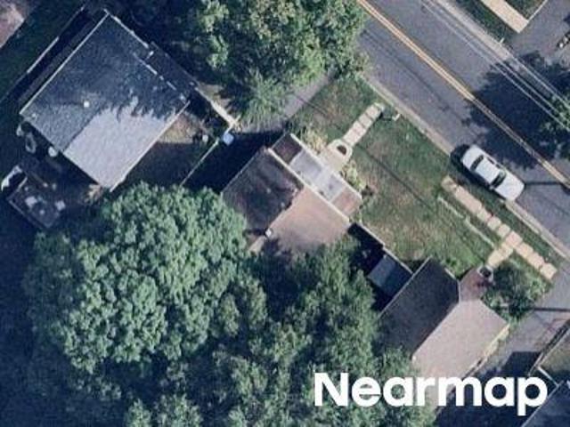 Pleasant Ave