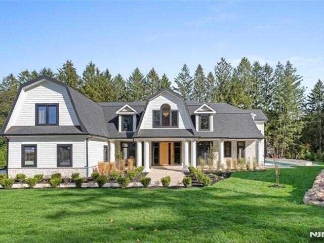 Pleasant Ave, Upper Saddle River, Home For Sale