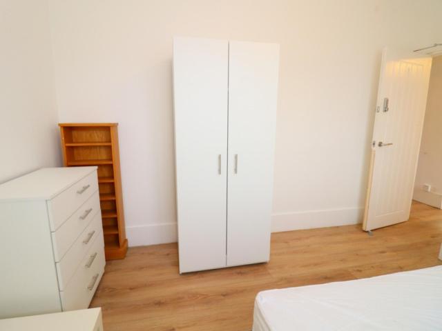 Pleasant double bedroom near the White City tube Has a Room