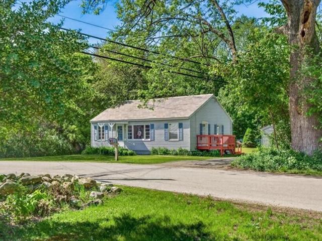 Pleasant Dr, Clarendon, Home For Sale