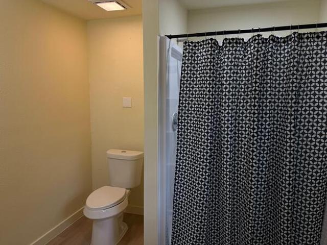 Pleasant Grove Home Home in East Dallas Near Shops & Transit Renovated, Quiet, and Well Equipped