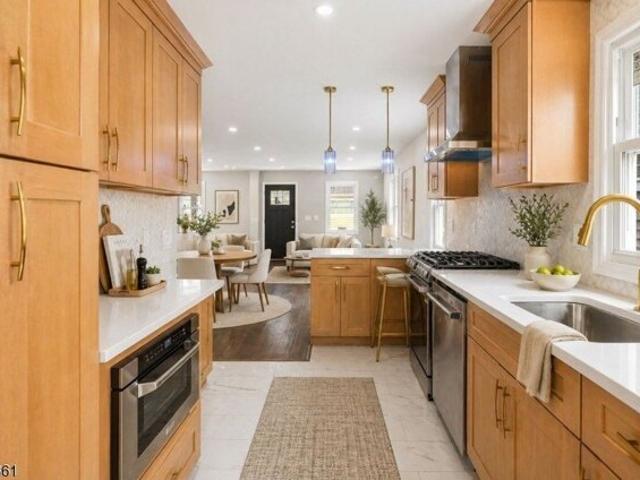 Pleasant Pkwy, Union Twp, Home For Sale