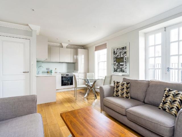 Pleasant Place, London N1, 2 bed flat to rent, £3,597 pcm | PrimeLocation
