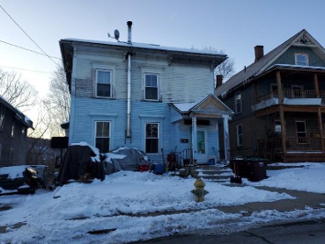 Pleasant St