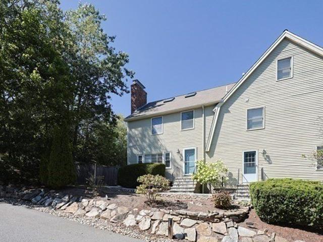 Pleasant St Unit B, Wellesley, Condo For Sale