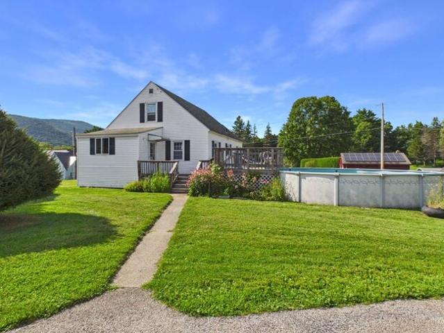 Pleasant St, West Rutland, Home For Sale