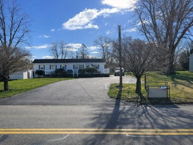 Pleasant St, Dighton, Property For Sale