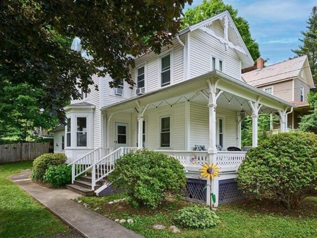 Pleasant St, Huntington, Home For Sale
