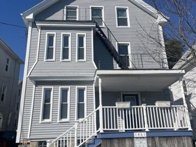Pleasant St, New Bedford, Home For Sale