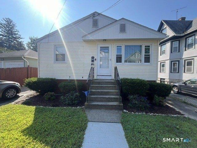 Pleasant St, New London, Home For Sale